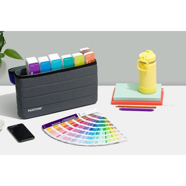 PANTONE Portable Guide Studio PANTONE Portable Guide Studio
